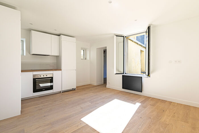 Appartement 2 pièces à Saint-Germain-en-Laye, Centre-ville, Quartiers forestiers, à vendre