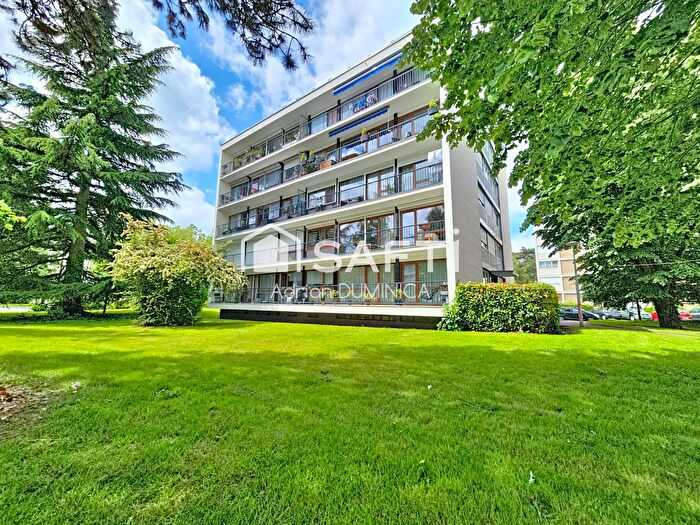 Vélizy-Villacoublay, Le Mail - Appartement 3 pièces à vendre