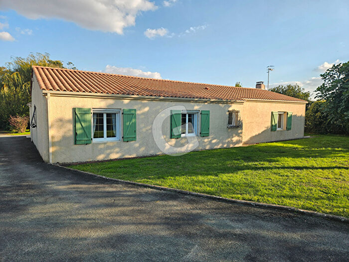 Maison à vendre - Angles - 4 pièces - 3 chambres