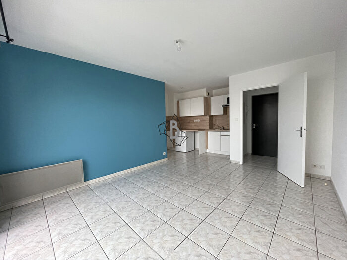 Appartement à louer - Onet-le-Château - 2 pièces - 1 chambre