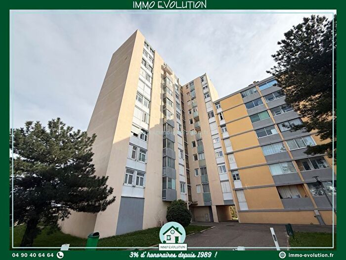 Appartement à vendre - Orange - 4 pièces - 2 chambres