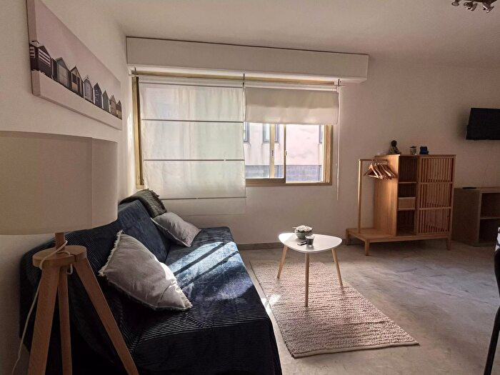 Appartement à vendre - Cannes, Carnot - 1 pièce