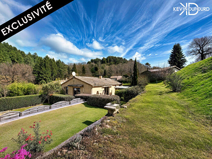 Maison à vendre - Thueyts - 5 pièces - 3 chambres