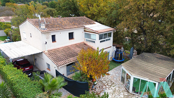 Maison à vendre - Le Castellet - 6 pièces - 4 chambres