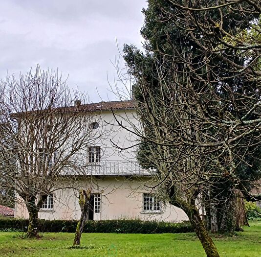 Maison à vendre - Saint-Antoine-Cumond - 7 pièces - 5 chambres