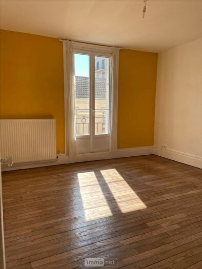 Appartement à louer - Barbâtre-Saint Remy-Verrerie, Reims - 2 pièces - 1 chambre