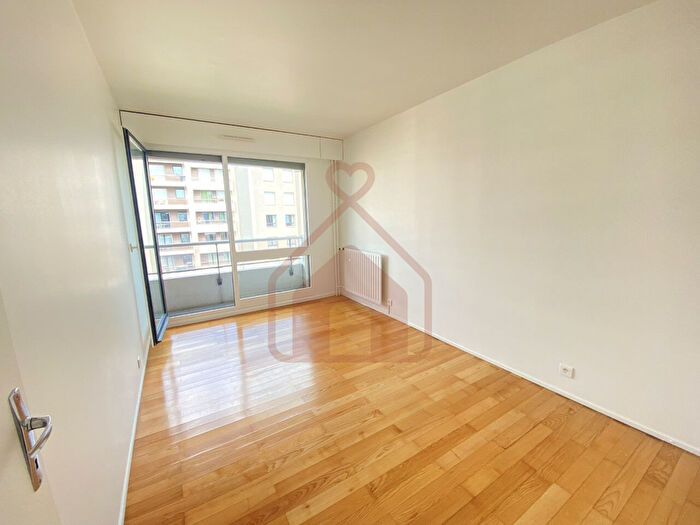 Appartement à louer - Le Kremlin-Bicêtre, Les Coquettes, Les Plantes - 2 pièces - 1 chambre