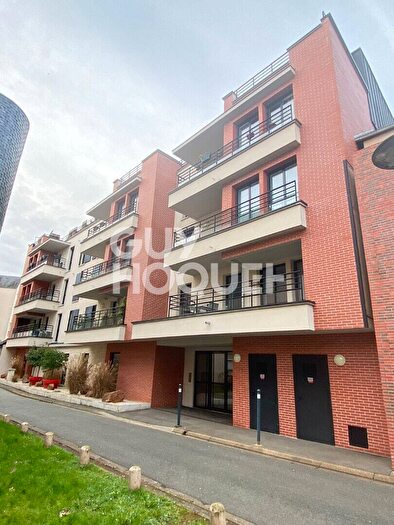 Appartement à louer - Pastières, Chartres - 3 pièces - 2 chambres