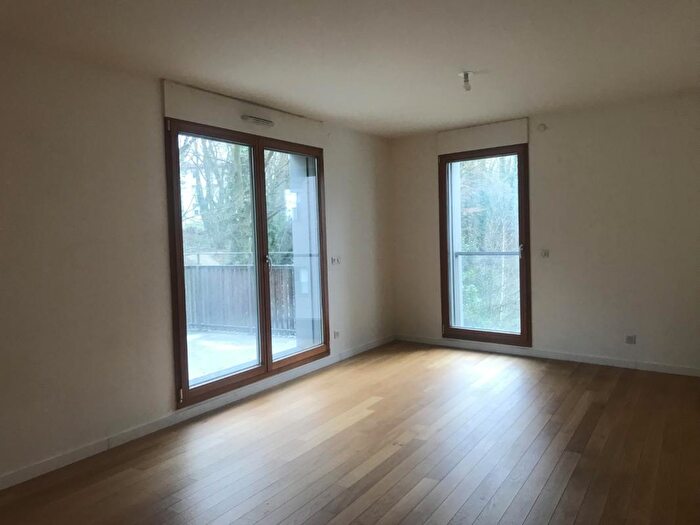 Appartement 5 pièces à Viry-Châtillon, Les Coteaux de lOrge, à louer