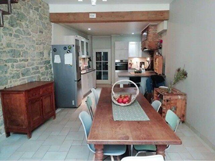 Maison à louer - Est, Givet - 4 pièces - 3 chambres