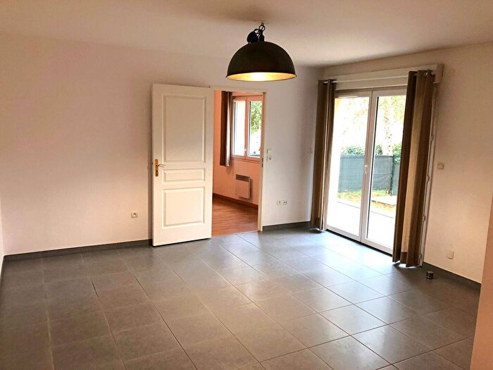 Viaduc Est, Orsay : Appartement 2 pièces à louer