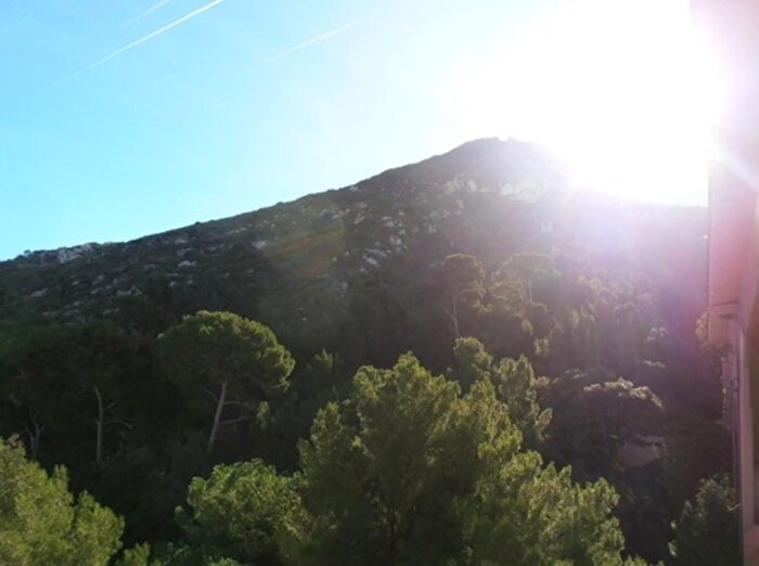 Appartement à vendre - Marseille e , Saint-Tronc - 4 pièces - 3 chambres