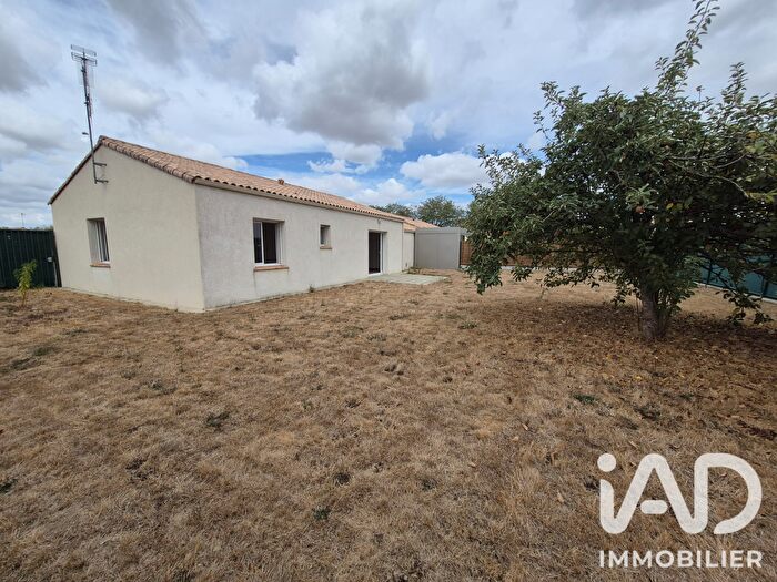 Maison 5 pièces à Belleville-sur-Vie, à vendre