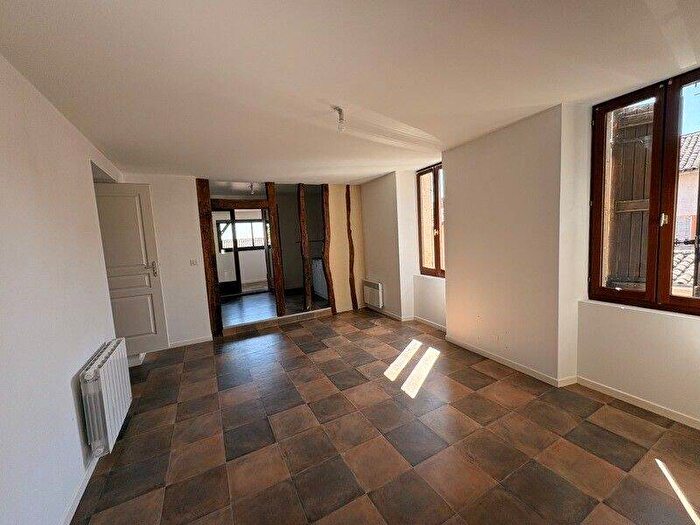 Appartement 3 pièces à louer - Cazaubon