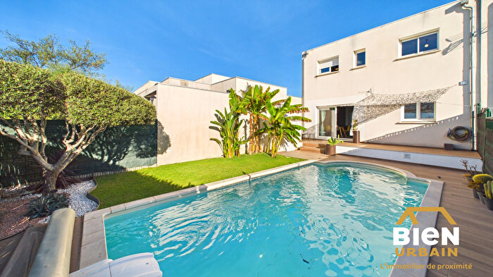 Maison 4 pièces à vendre à Bellegarde
