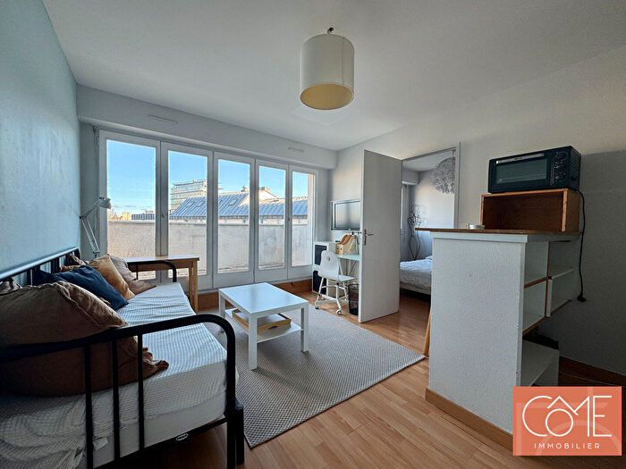Quartiers Ouest, Bourg l'Evesque - Appartement 2 pièces à louer