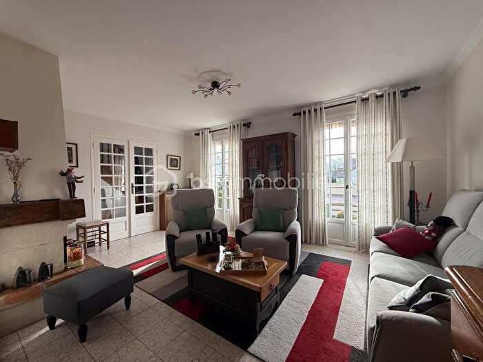 Maison à vendre - Pont-lévêque - 6 pièces - 5 chambres