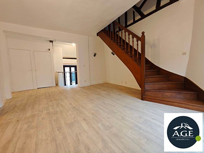 Maison 3 pièces à Épernon, à louer