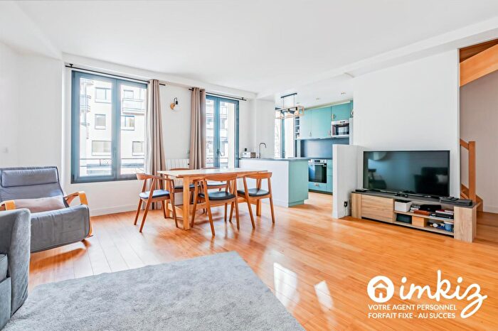 Maison à vendre - Issy-les-Moulineaux, Centre-ville, Corentin Celton, Les Varennes - 5 pièces - 3 chambres