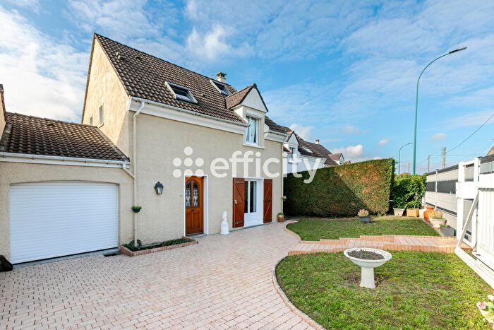 Maison à vendre - Beauchamp - 6 pièces - 4 chambres