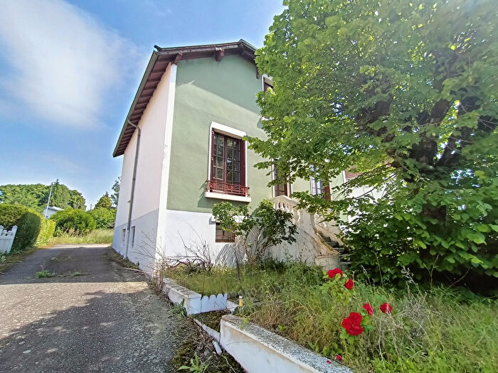 Maison à vendre - Varennes-sur-Allier - 6 pièces - 4 chambres