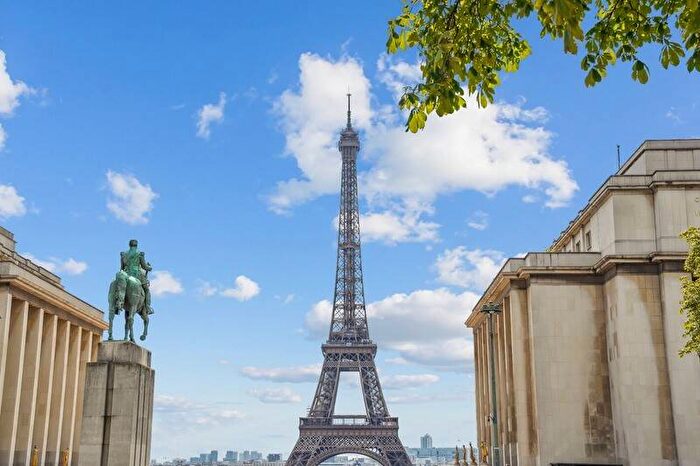Appartement à louer - Chaillot, Paris ème - 2 pièces - 1 chambre