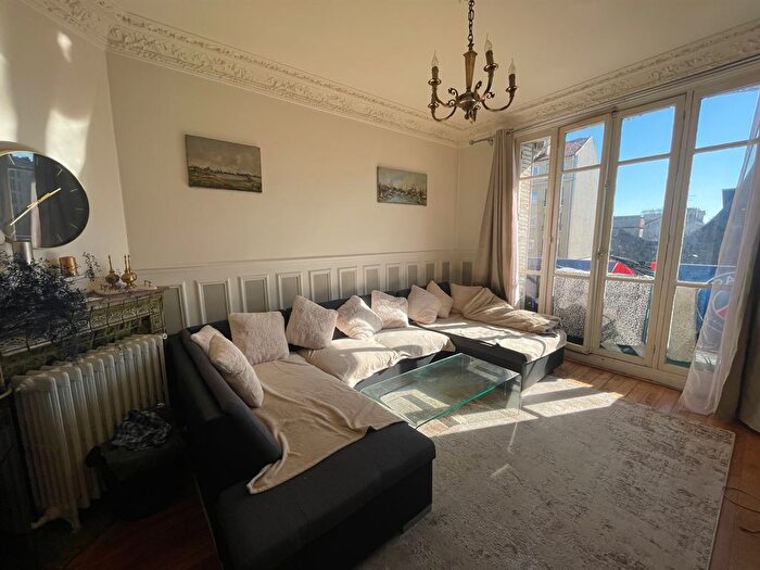 Appartement 3 pièces à vendre - Saint-Denis, République, Gare