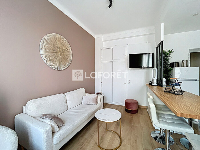 Appartement 3 pièces à Nice, Riquier, à louer
