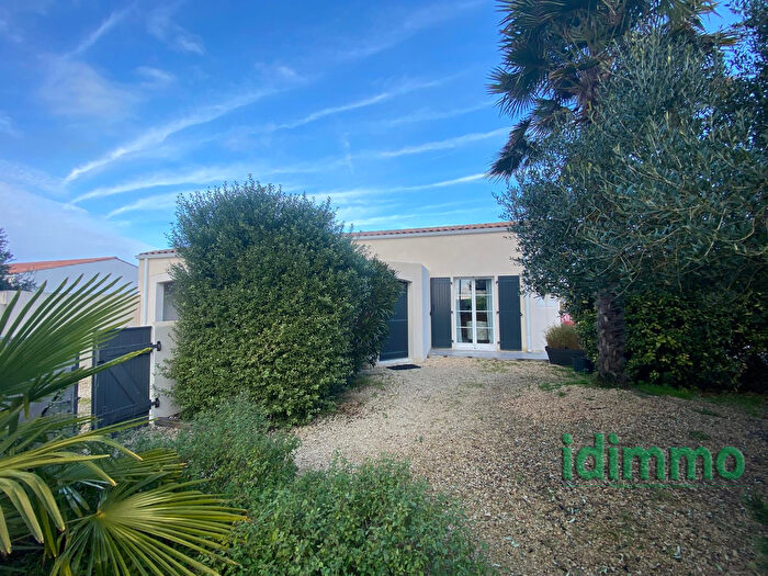 Maison à vendre - Dompierre-sur-Mer - 6 pièces - 4 chambres