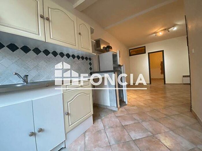 Jonquieres Centre, Martigues : Appartement 1 pièce à louer