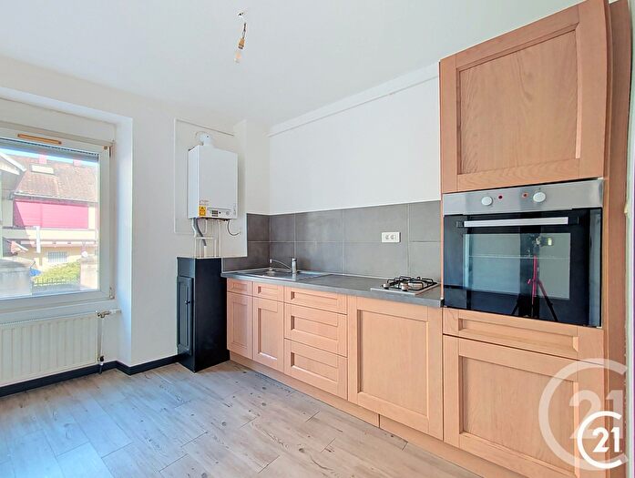 Maisons à vendre et appartements à louer - 3