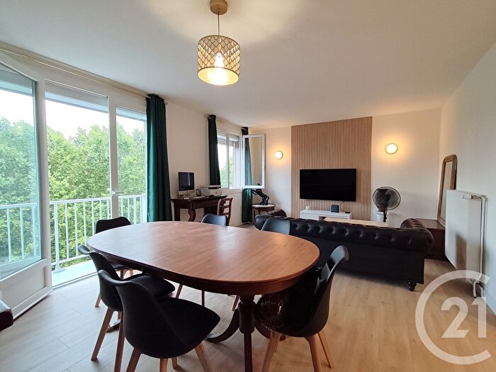 Appartement 3 pièces à Tarbes, Foirail, à vendre