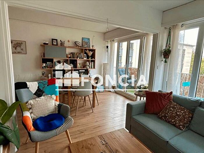 Appartement à louer - Mouillère-Dauphine, Orléans - 2 pièces - 1 chambre