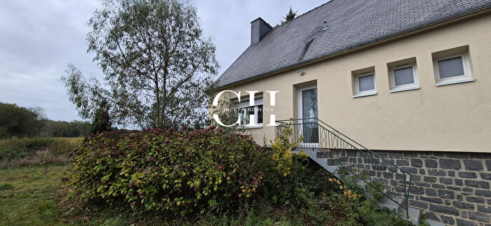 Maison 6 pièces à Saint-Glen, à vendre