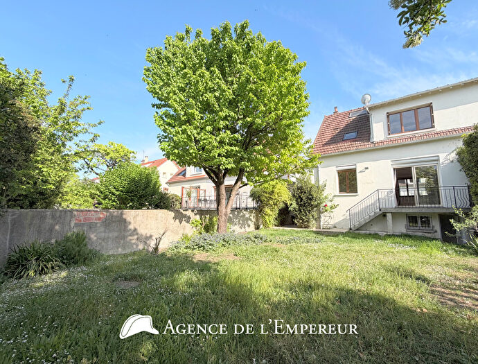 Maison 5 pièces à vendre - Rueil-Malmaison, Richelieu, Chataigneraie