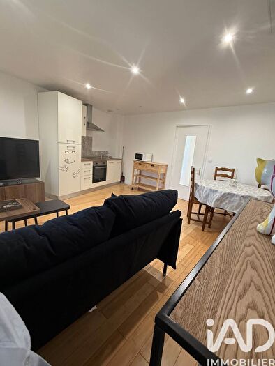 Appartement à louer - Mareuil-le-Port - 3 pièces - 1 chambre