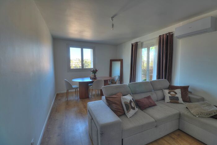 Appartement à vendre - Cagnes-sur-Mer, Les Vallières, Le Malvan, Les Travails, La Combe - 3 pièces - 2 chambres