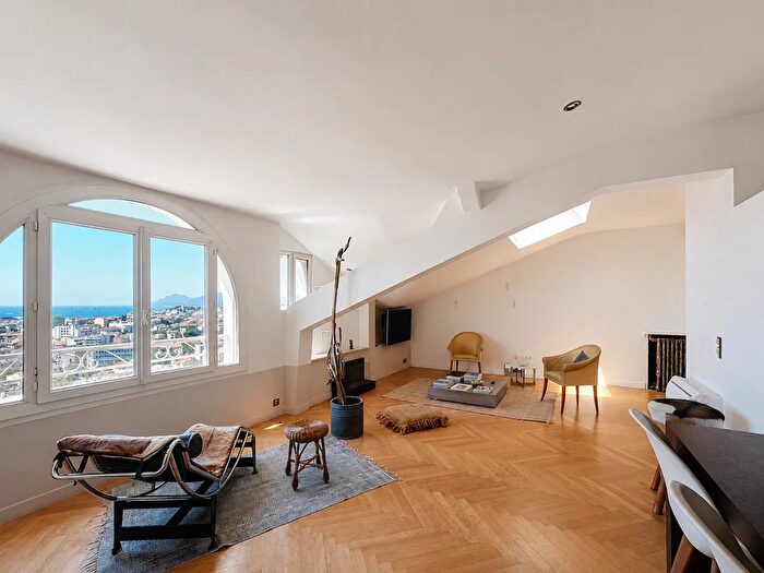 Cannes, Prado, République - Appartement 3 pièces à vendre