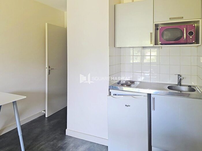 Appartement à louer - Bruz, Vert Buisson, Launay - 1 pièce - 1 chambre