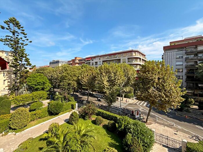 Nice, Carabacel : Appartement 3 pièces à vendre