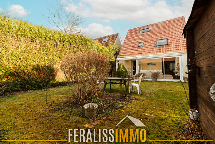 Maison à vendre - Jouy-le-Moutier, Merisiers, Ecancourt, Côte-des-Carrières, Tremblays - 6 pièces - 4 chambres