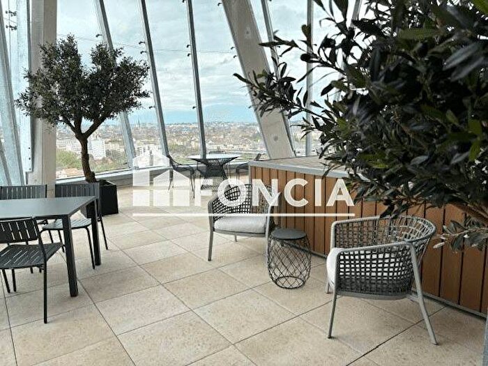 Appartement à louer - Arsenal, Dijon - 2 pièces - 1 chambre