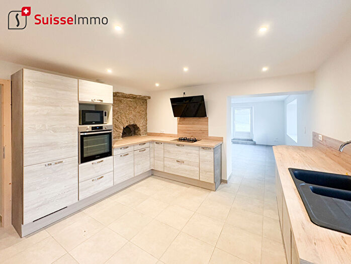 Maison à vendre - Battenans-Varin - 6 pièces - 4 chambres