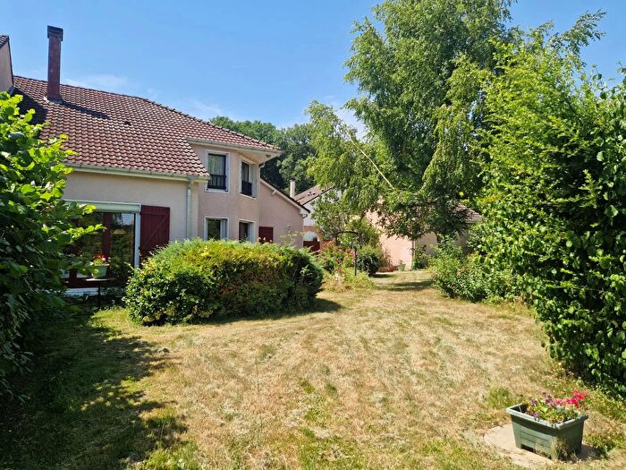 Maison 5 pièces à vendre à Voisins-le-Bretonneux