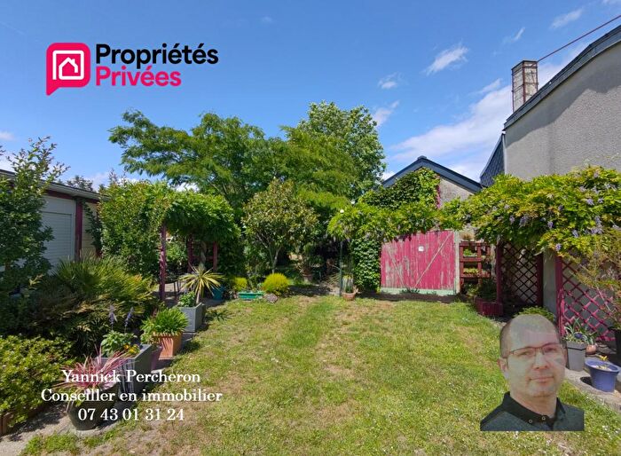 Maison 5 pièces à Auverse, à vendre