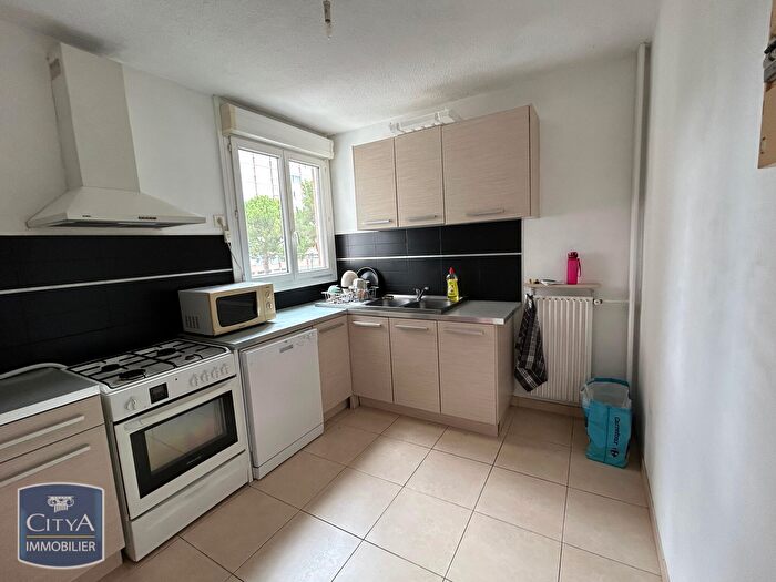 Vitrolles, Centre-ville, Roucas, Les Pins, Le Liourat : Appartement 4 pièces à vendre