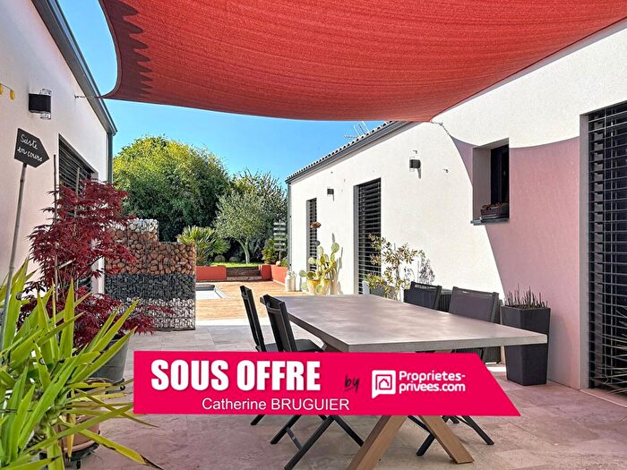 Saint-Sauveur-dAunis - Maison 5 pièces à vendre