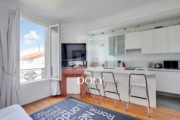 Appartement à vendre - Saint-Cloud, Montretout, Coutureau - 2 pièces - 1 chambre