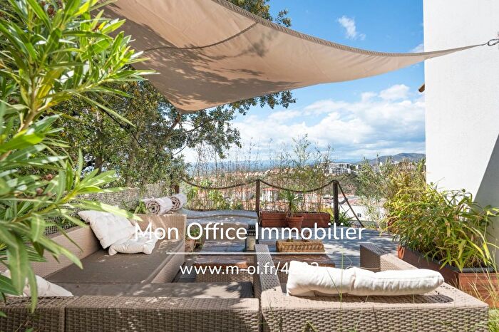 Maison à vendre - Saint-Raphaël, Plateau Notre-Dame - 6 pièces - 4 chambres