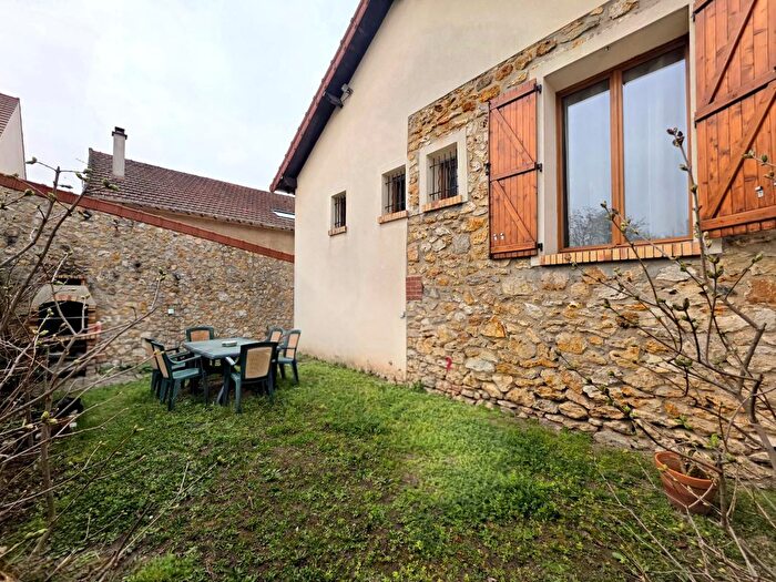 Maison à vendre - Triel-sur-Seine - 4 pièces - 3 chambres